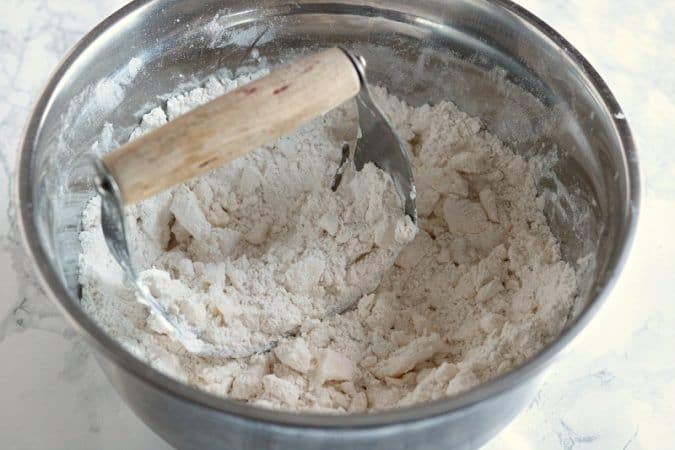 3 Ingredient Pie Crust, EASY Homemade Buttery Crisco Crust