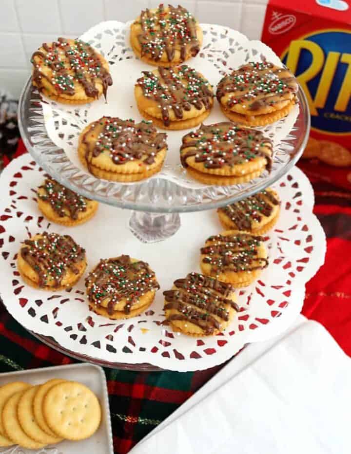 Ritz Cracker Recipes, EASY Caramel & Chocolate Sandwiches